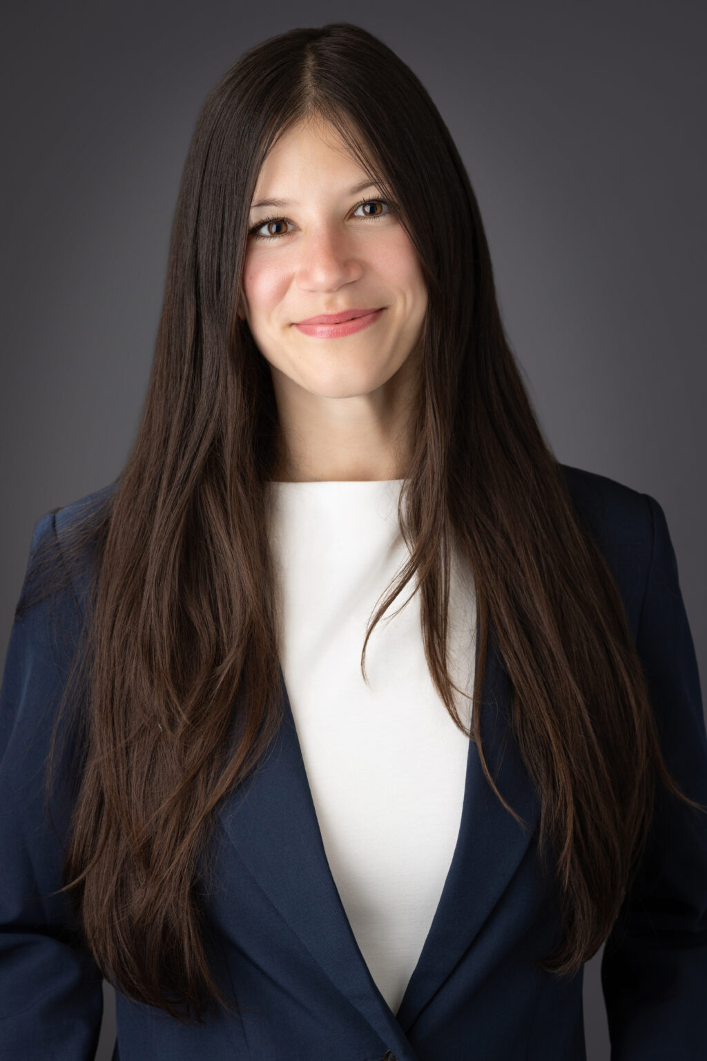 Londyn Zografakis - Bartlett LLP